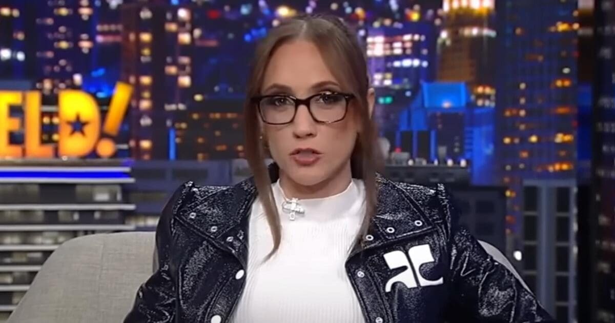 Kat Timpf told she has Cancer 15 hours before she went in labor, gives ...