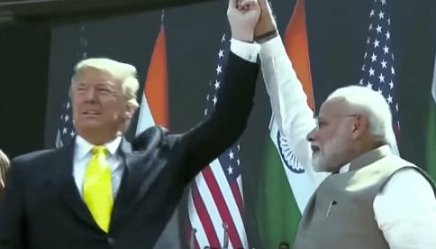 Modi’s Garba dance circles Trump’s Shakti amid MAGA’s fire - The Daily ...