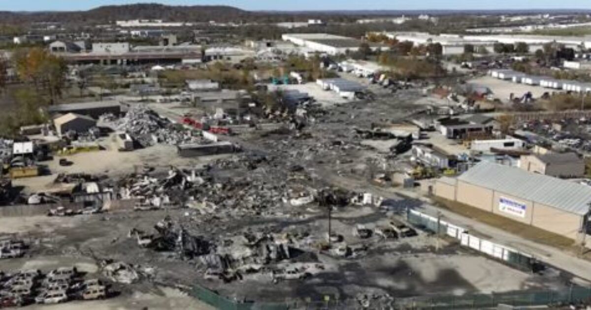 Video shows jaw-dropping aftermath from UPS plane crash-induced freball ...